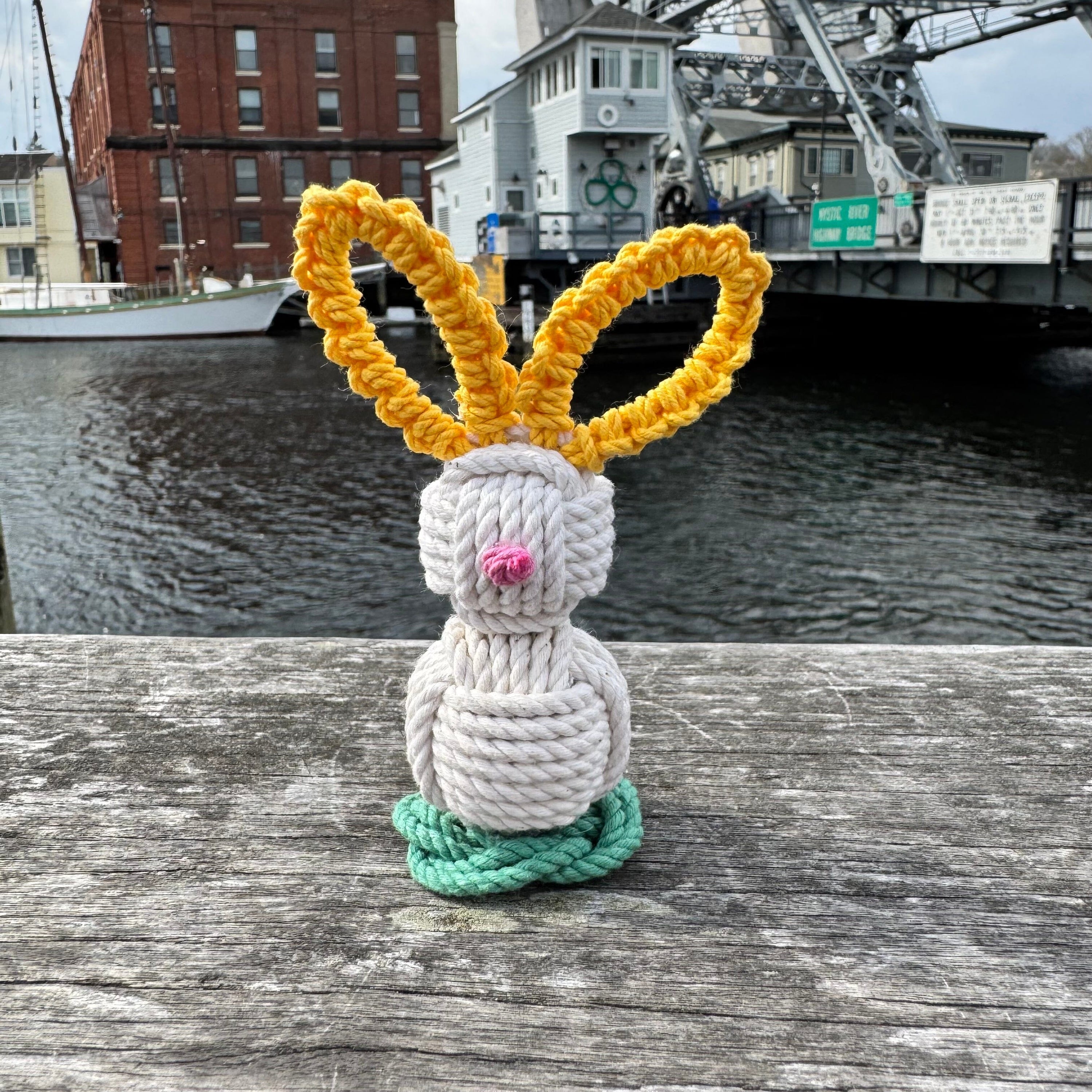 Monkey Fist Knot Easter Bunny - Mystic Knotwork