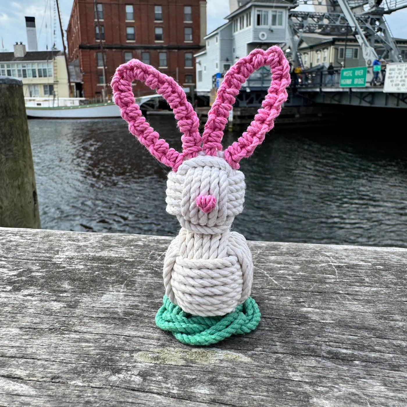 Monkey Fist Knot Easter Bunny - Mystic Knotwork