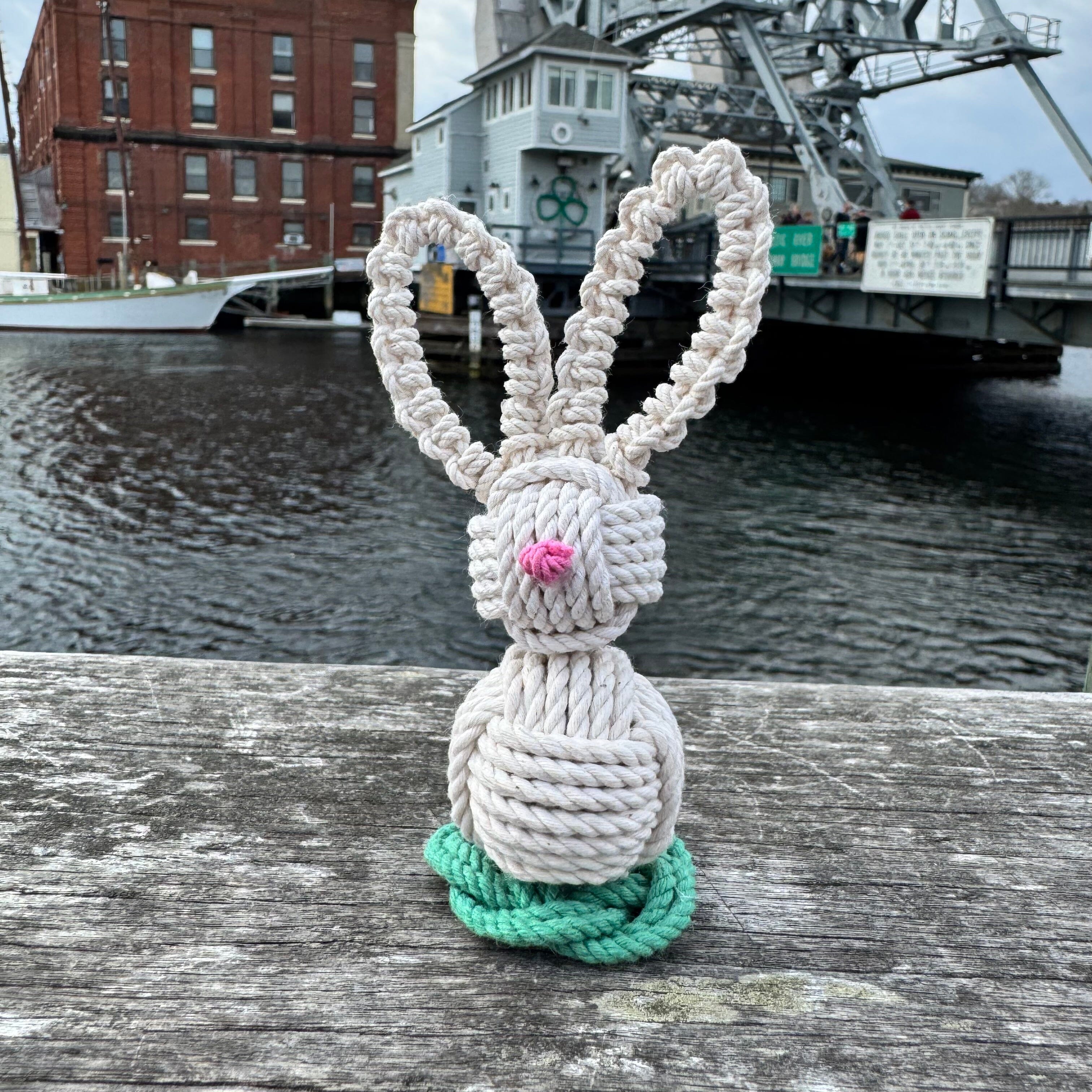 Monkey Fist Knot Easter Bunny - Mystic Knotwork