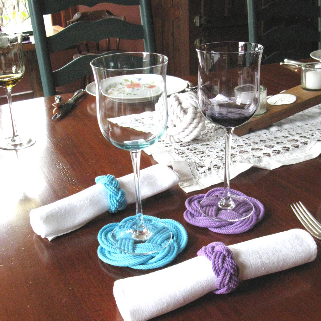 Nautical Knot Card Holder, Manila, 4", 3-Pass - Mystic Knotwork